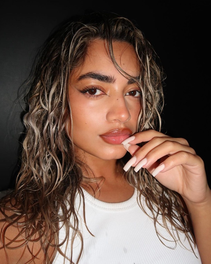 Picture of Tara Martin