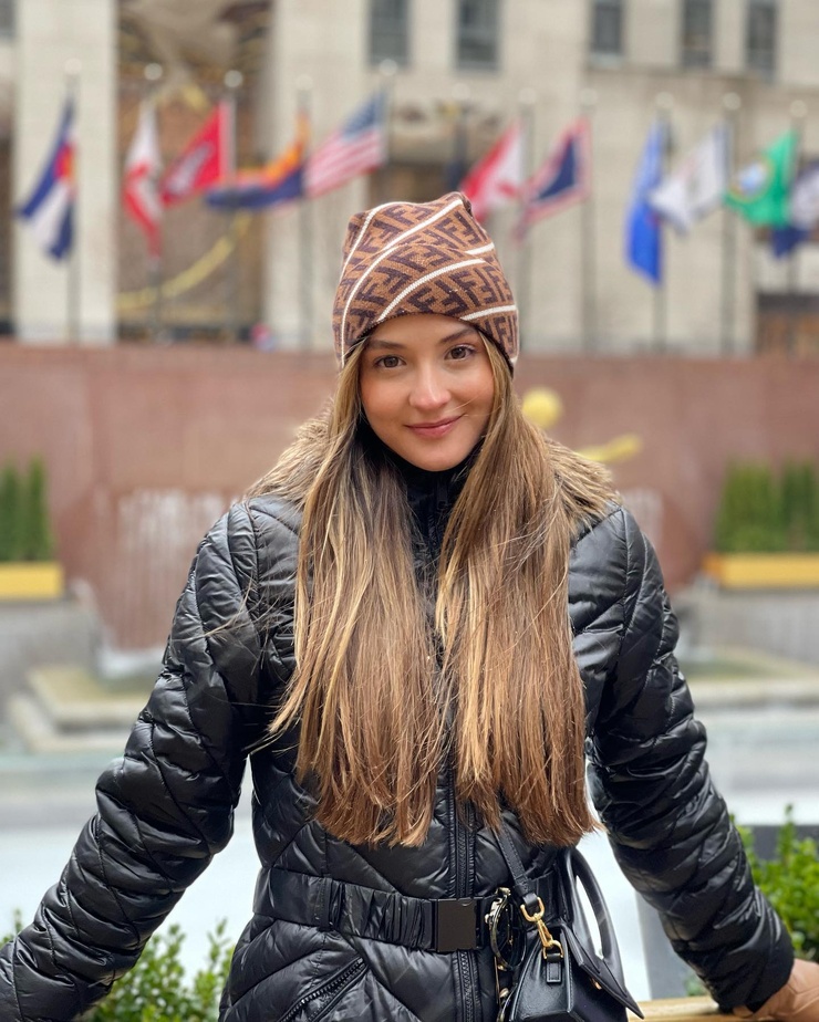 Ana María Sierra image