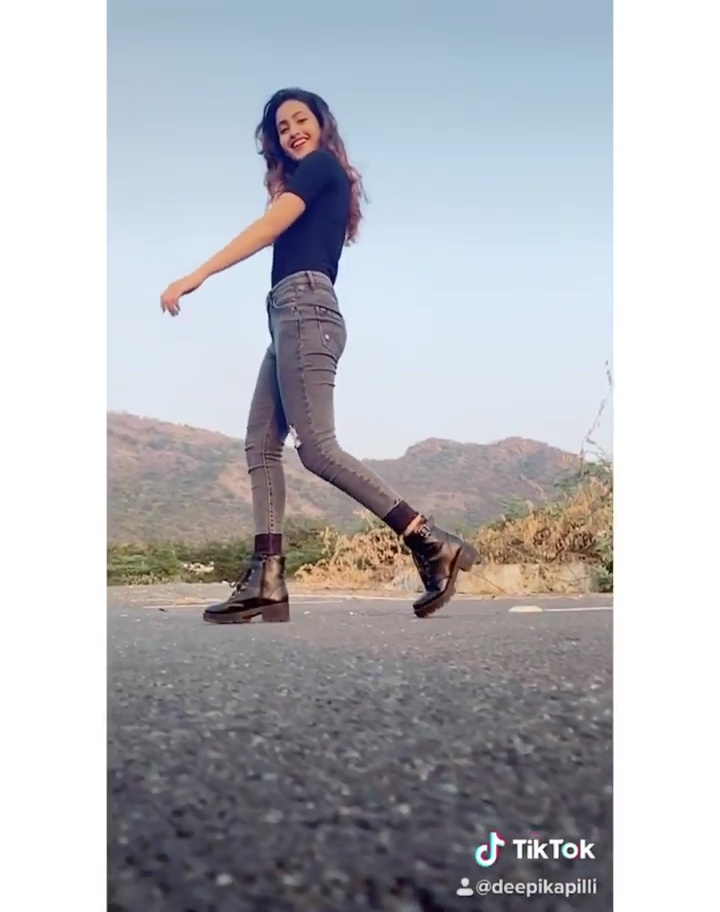 Picture of Deepika Pilli