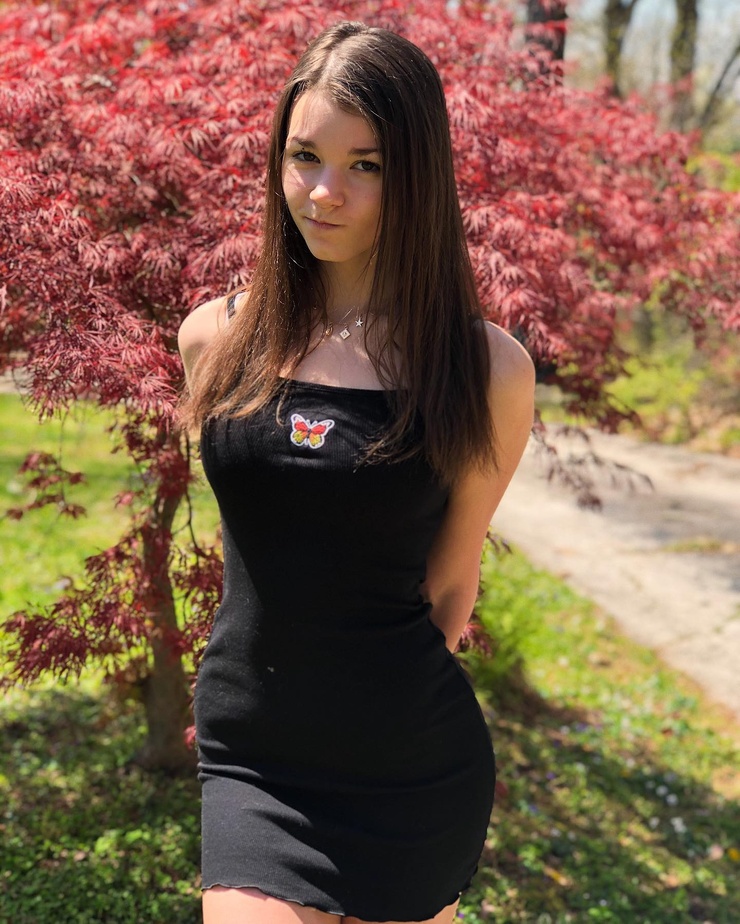 Nikki Woods picture