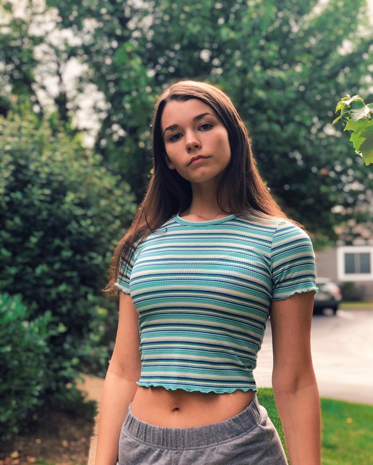 Picture of Nikki Woods