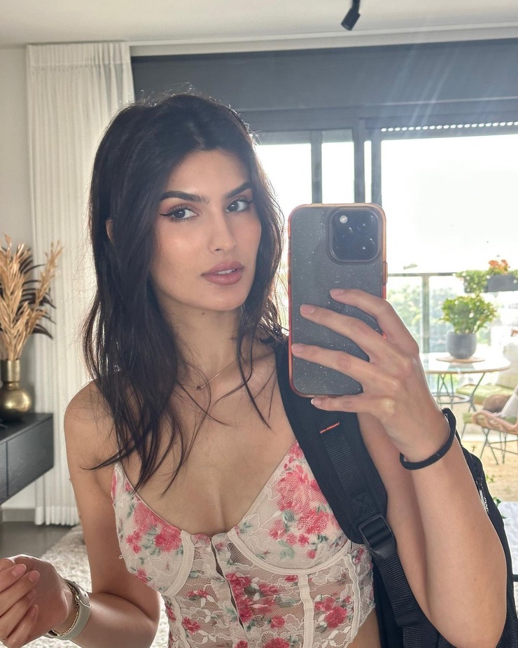 Picture of Yael Cohen (model)