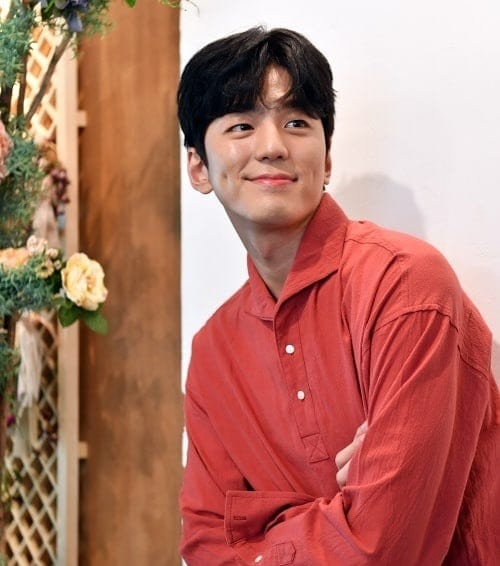 Picture of Min-Kyu Kim