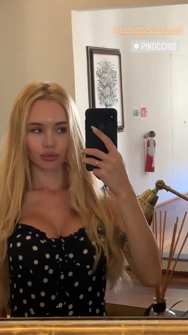 Picture of Olya Abramovich