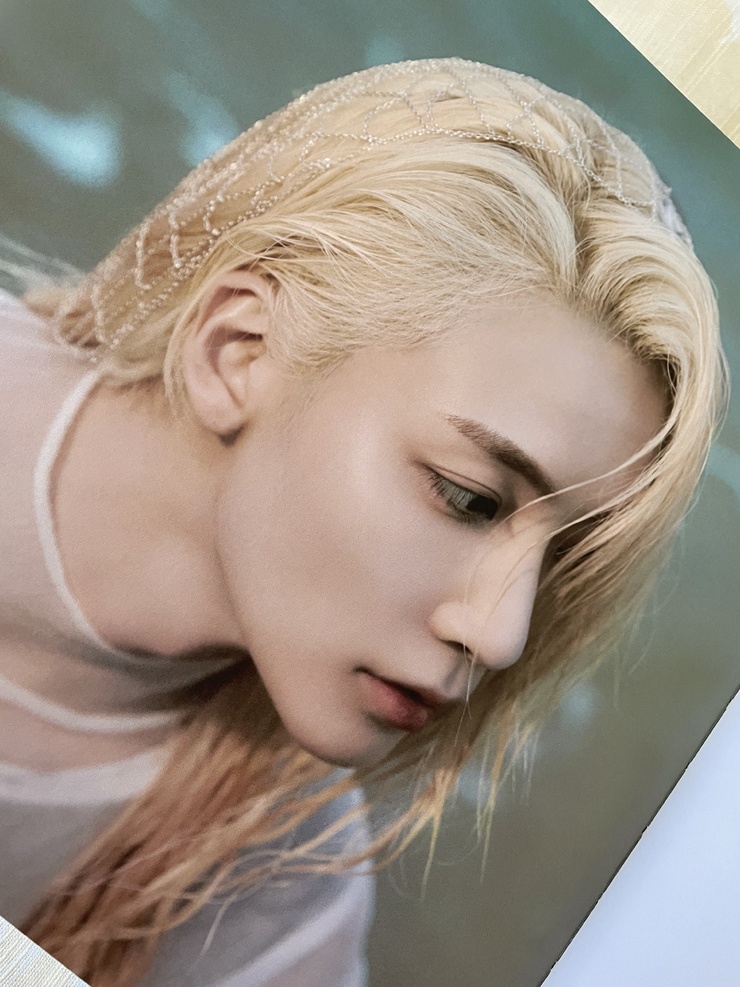 Picture of Jeonghan Yoon