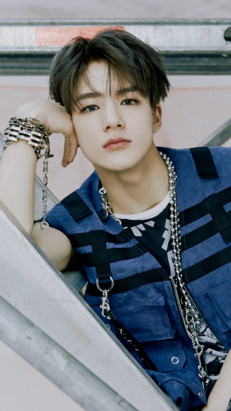 Picture of Jeno