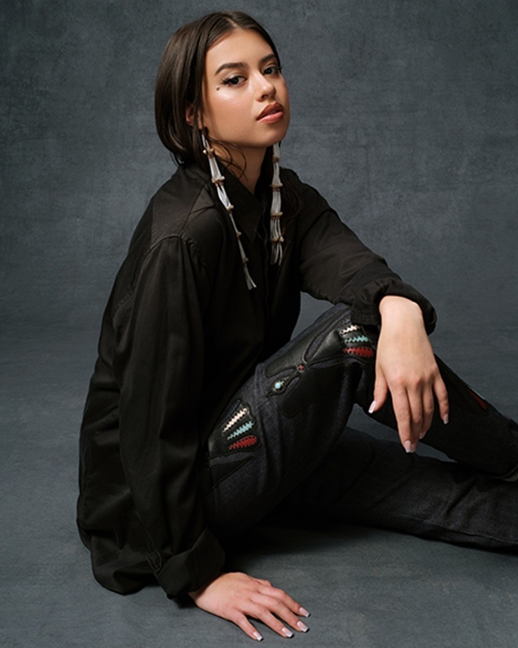 Amber Midthunder image