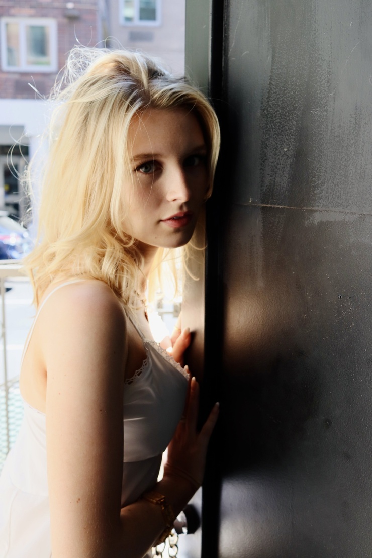 Picture of Madison Thompson