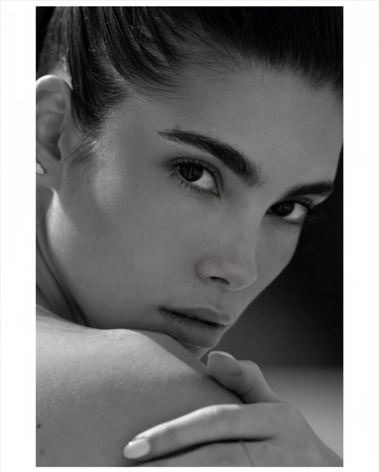 Picture of Cindy Mello