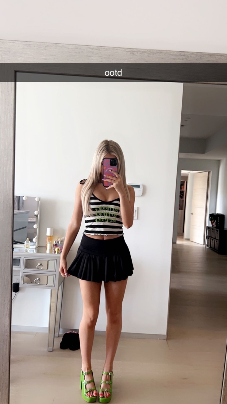 Picture of Elliana Walmsley