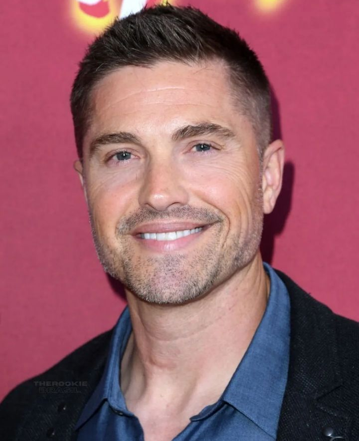 Eric Winter picture