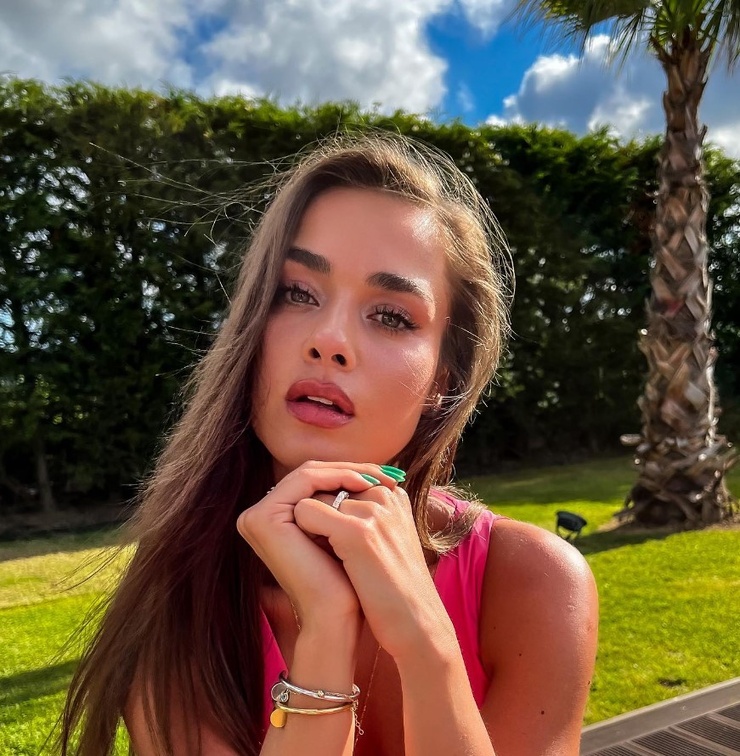 Picture of Bensu Soral