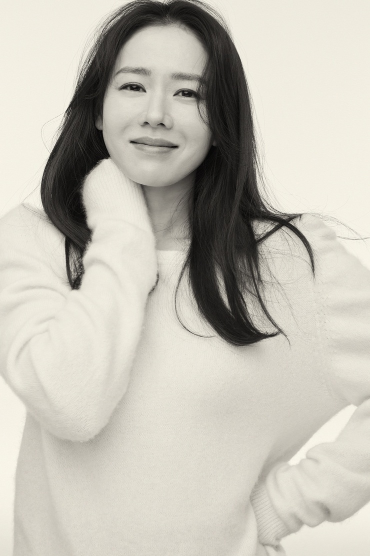 Ye-jin Son image