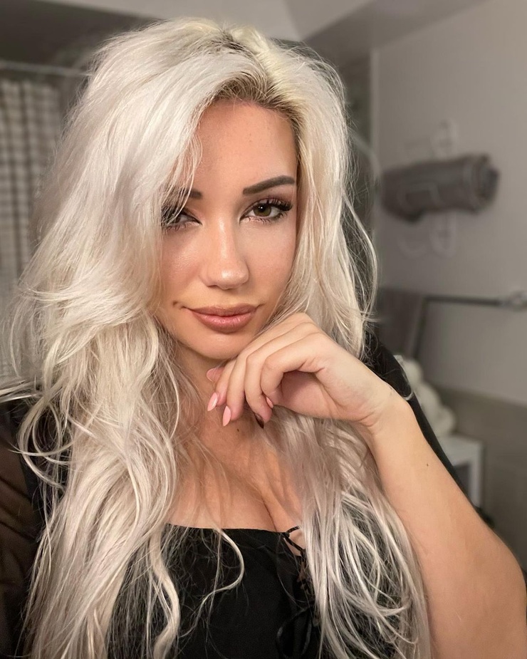 Picture of Alanah Pearce