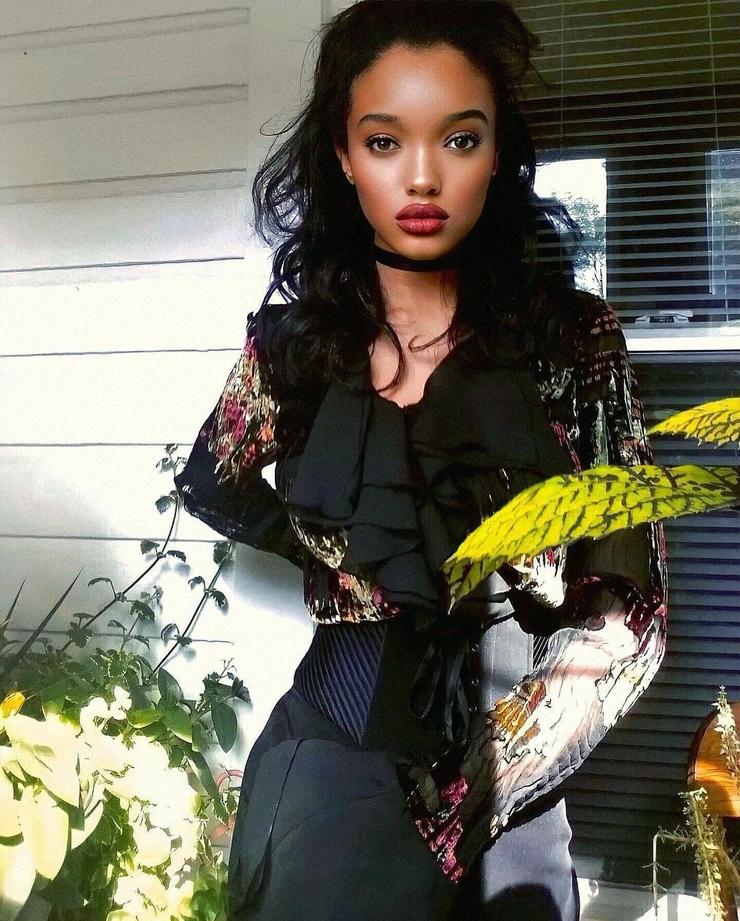 Picture of Shashi (model)