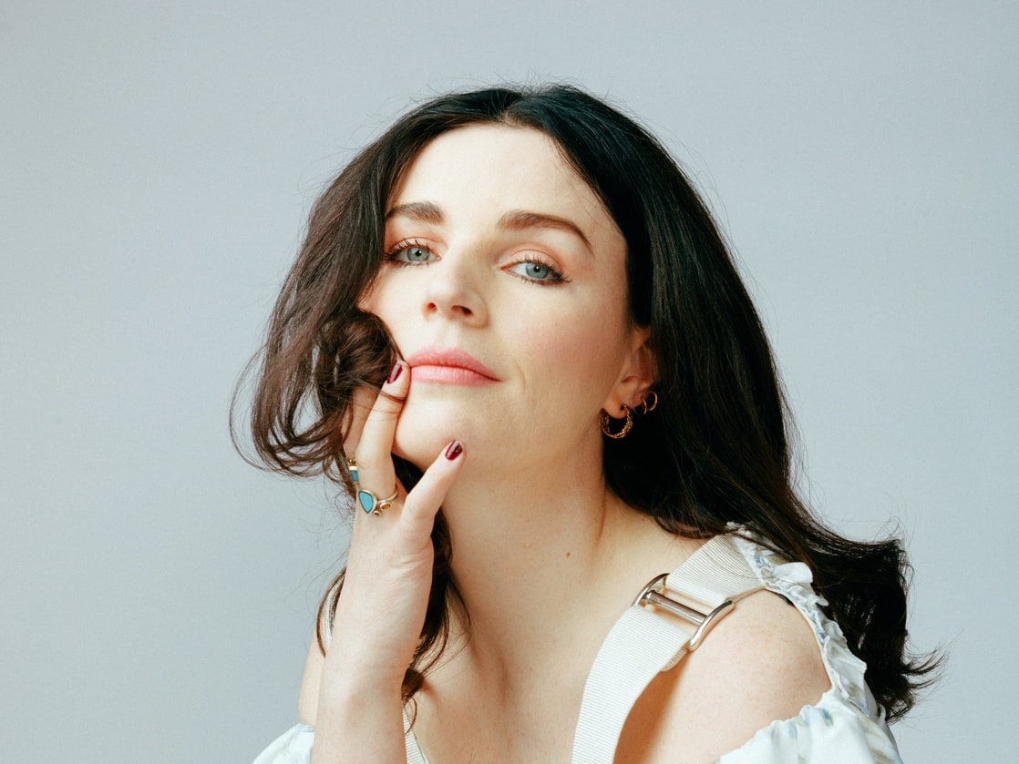 Aisling Bea picture
