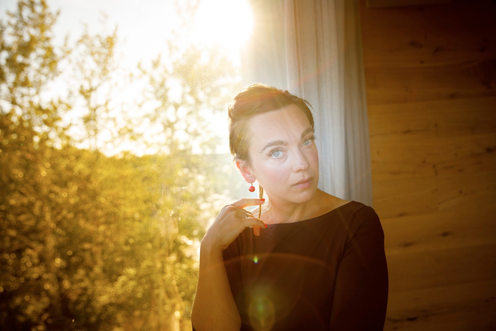 Anca Miruna Lăzărescu