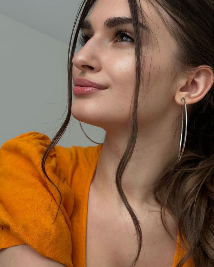 Picture of Alina Angelina