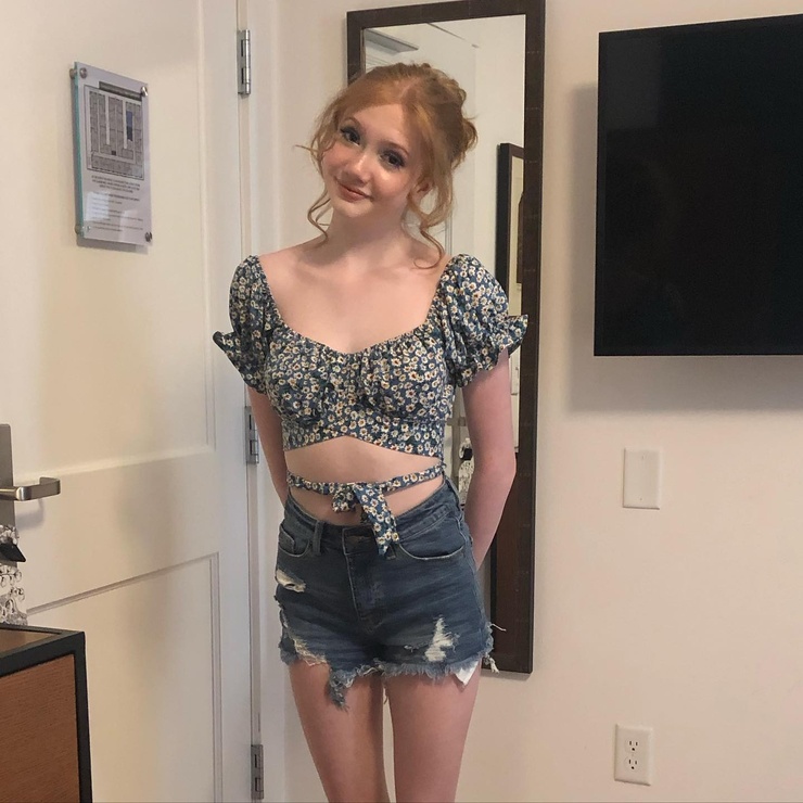 Picture of Makenna Kelly