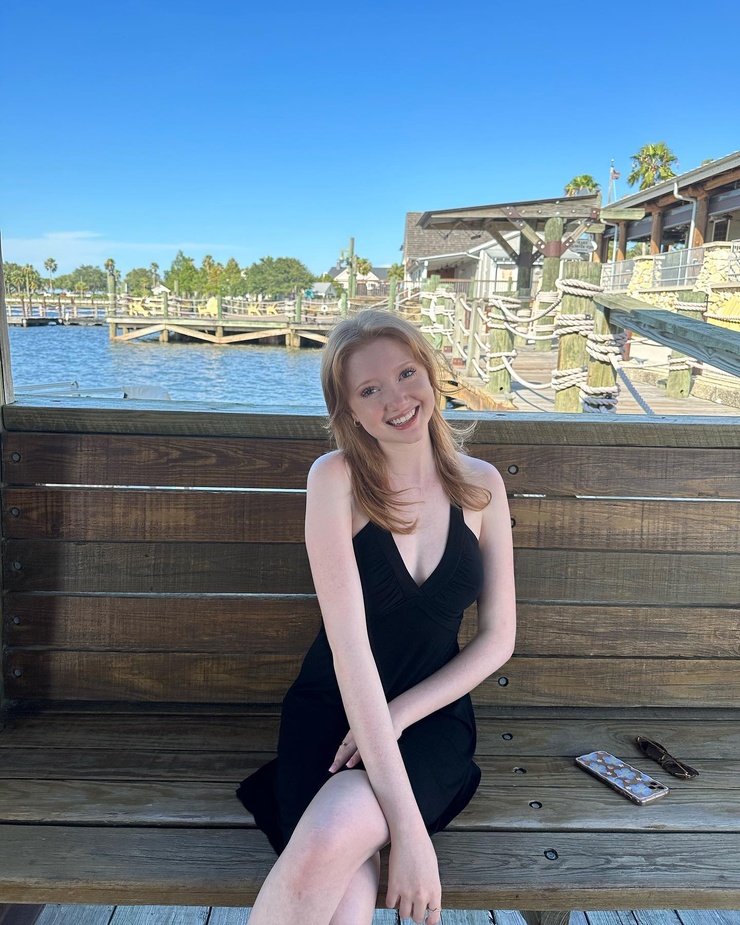 Picture of Makenna Kelly