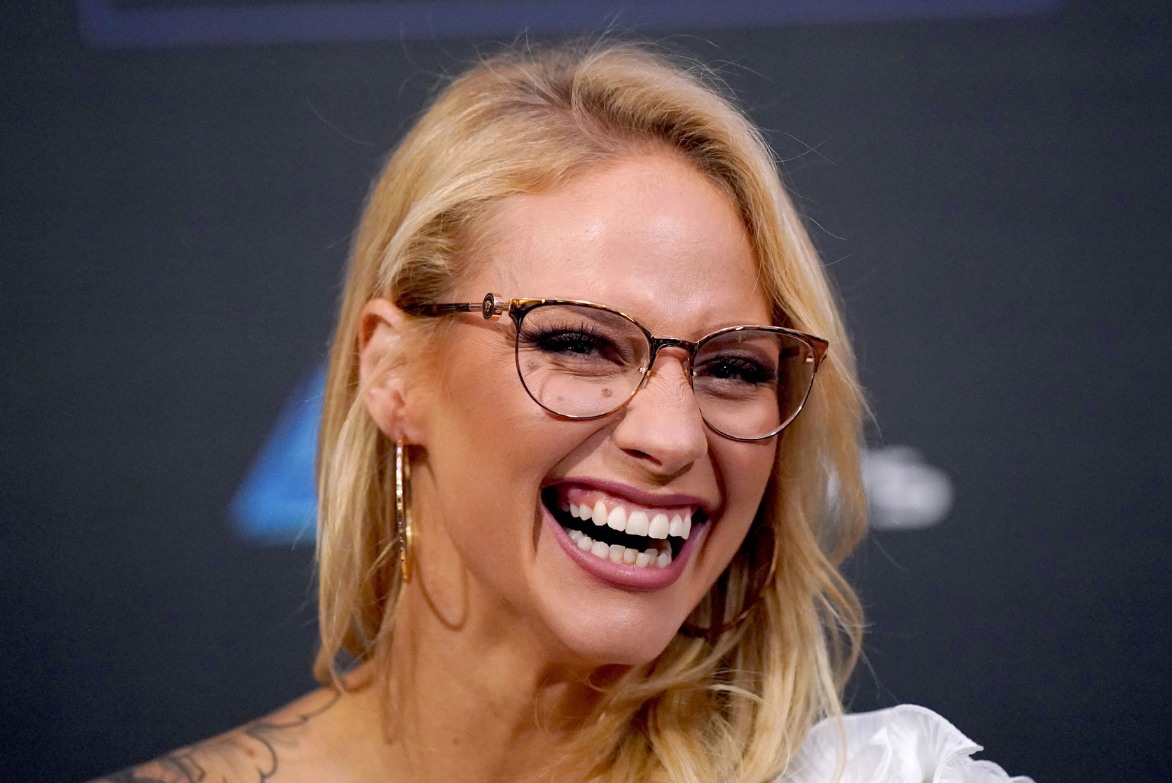 Ebanie Bridges image