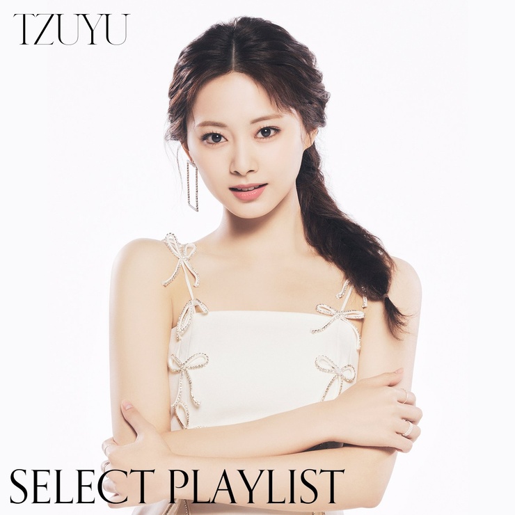 Picture of Chou Tzu-yu (Tzuyu)