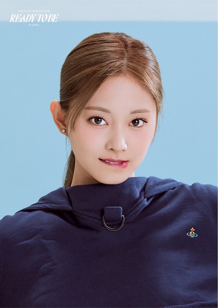 Picture of Chou Tzu-yu (Tzuyu)
