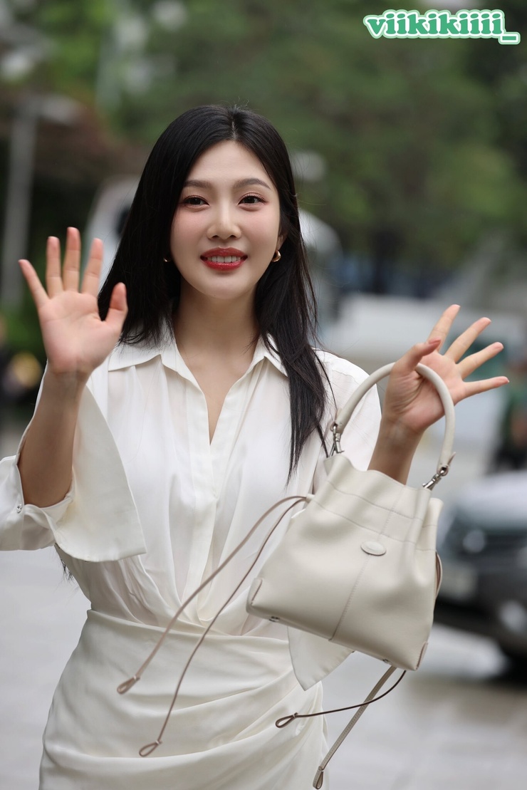 Joy (Park Soo Young) picture