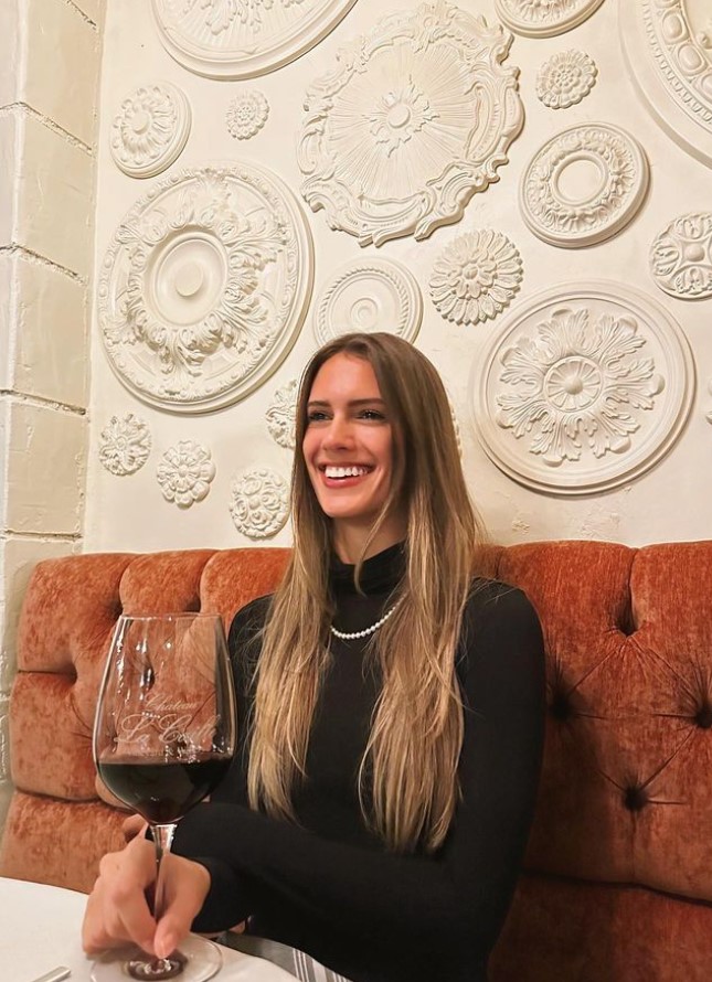 Picture of Betsy Alvarez