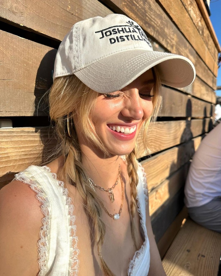 Picture of Kari Cassandra Riley