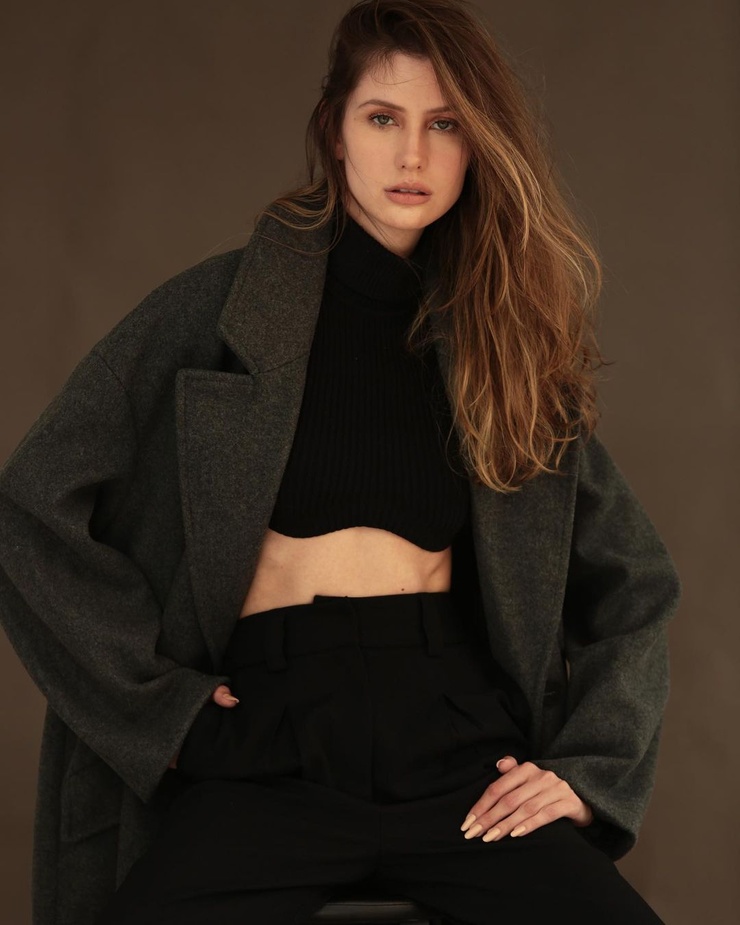 Picture of Lorena Vale