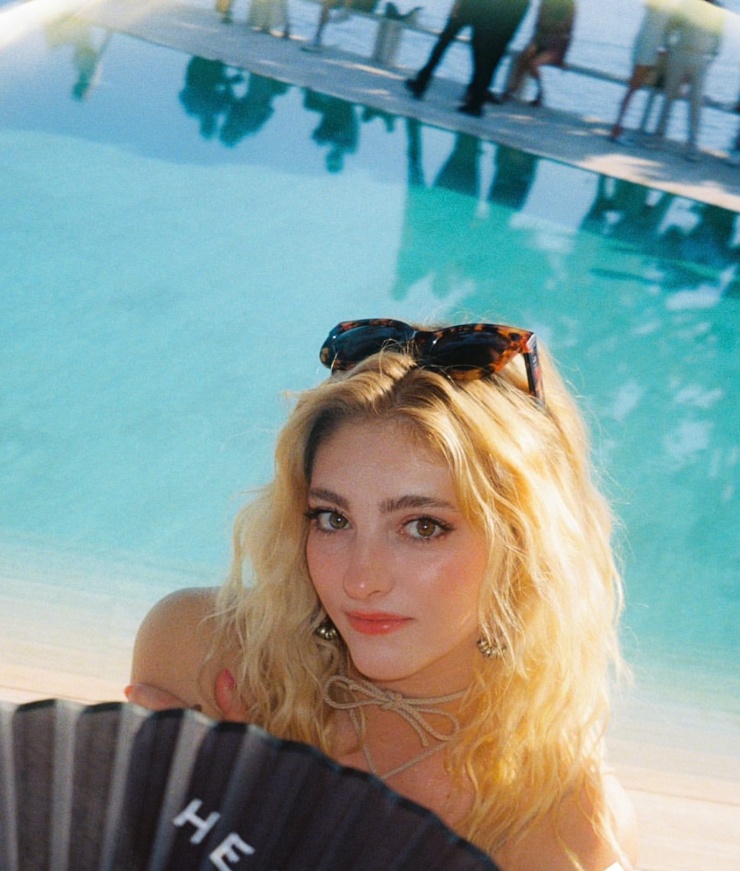 Picture of Willow Shields