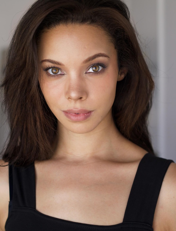 Picture of Taylor Hook