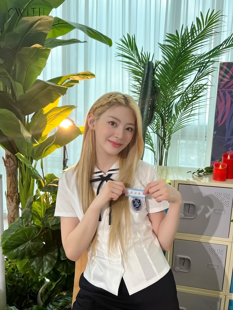 Picture of Yoon Seeun