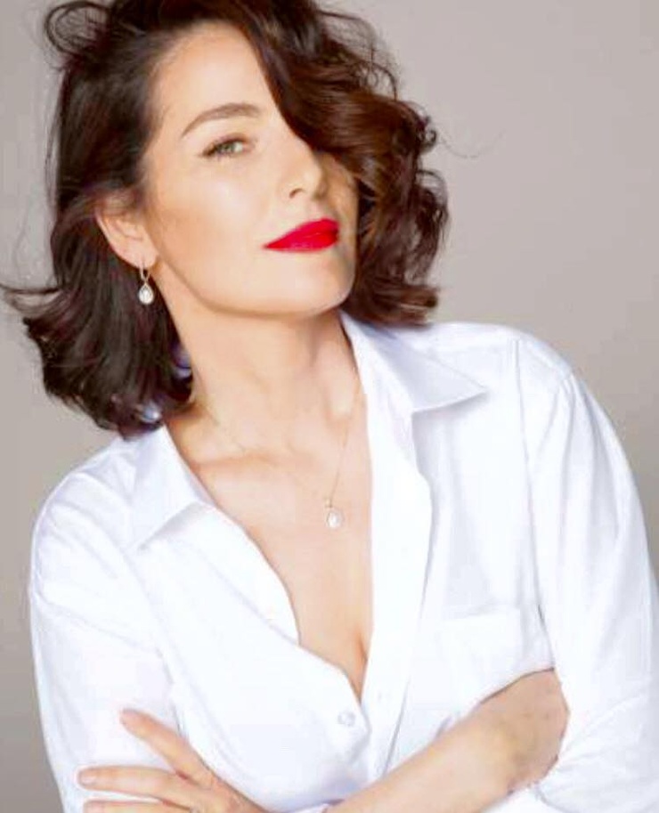Ayelet Zurer image