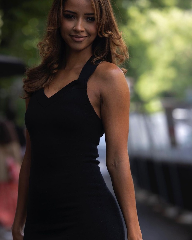 Picture of Flora Coquerel