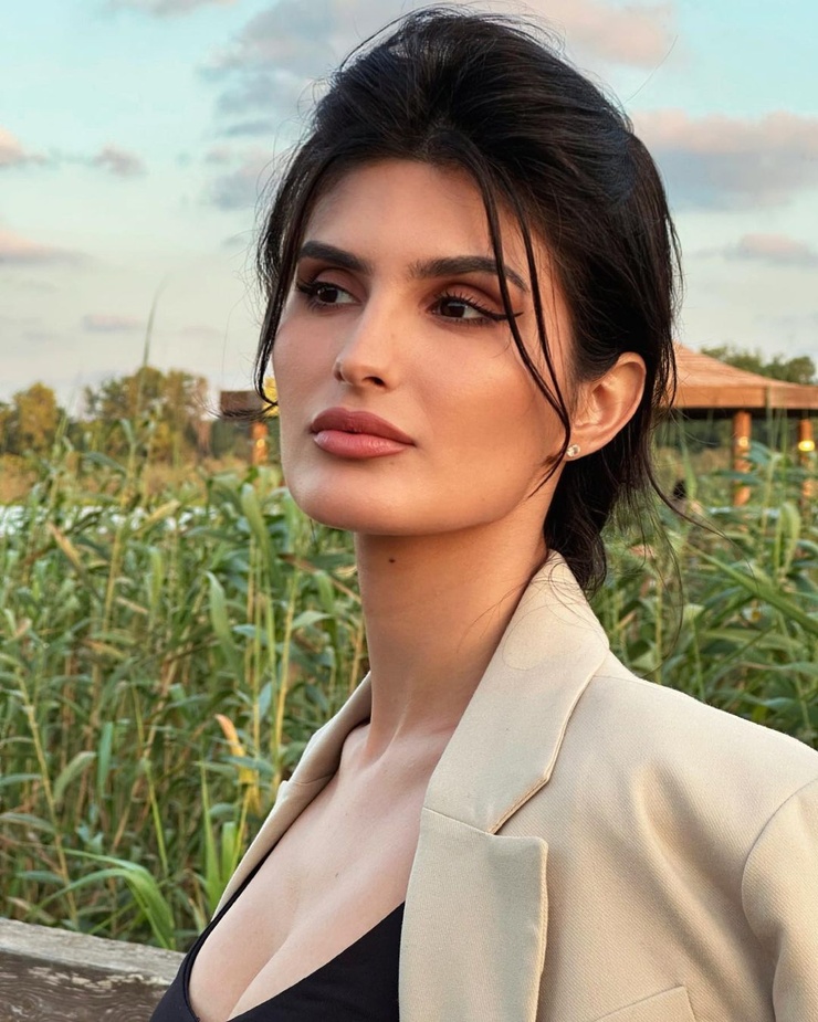 Picture of Yael Cohen (model)