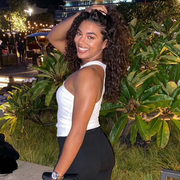 Picture of Nicole Yeargin