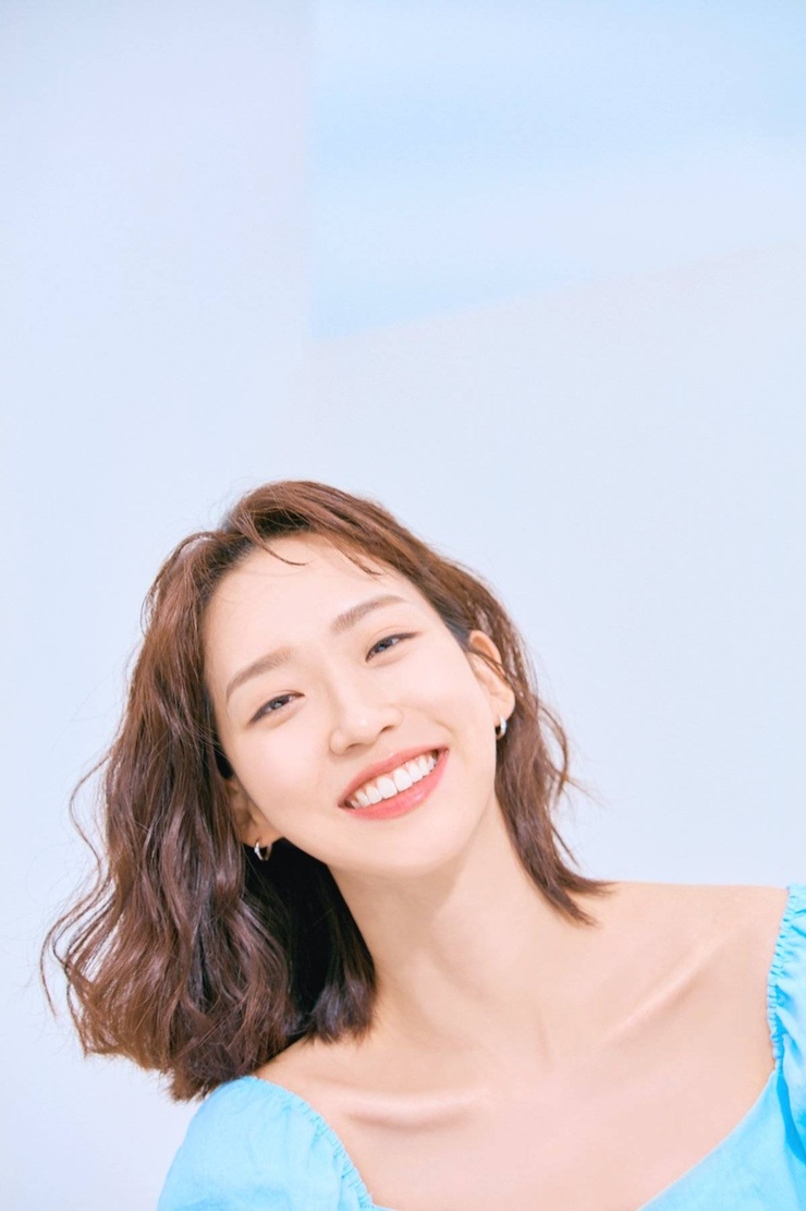 Picture of Han Ji-Hyun