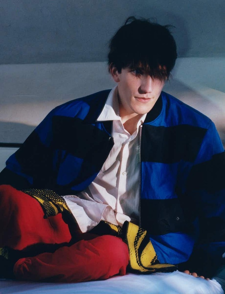 Ewan Mitchell picture