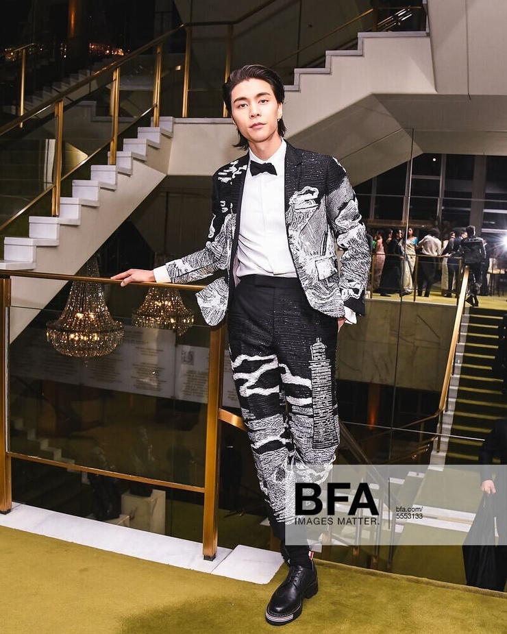 Picture of Johnny Suh