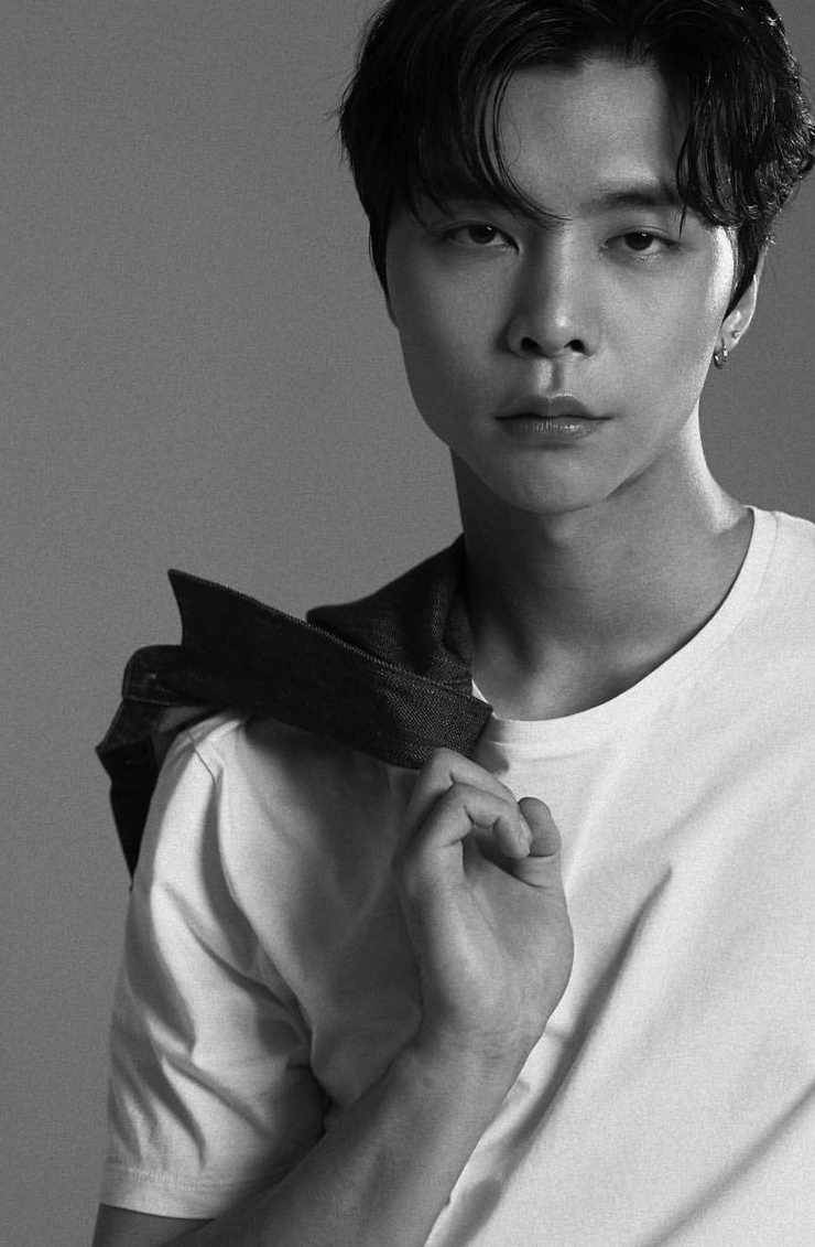 Picture of Johnny Suh