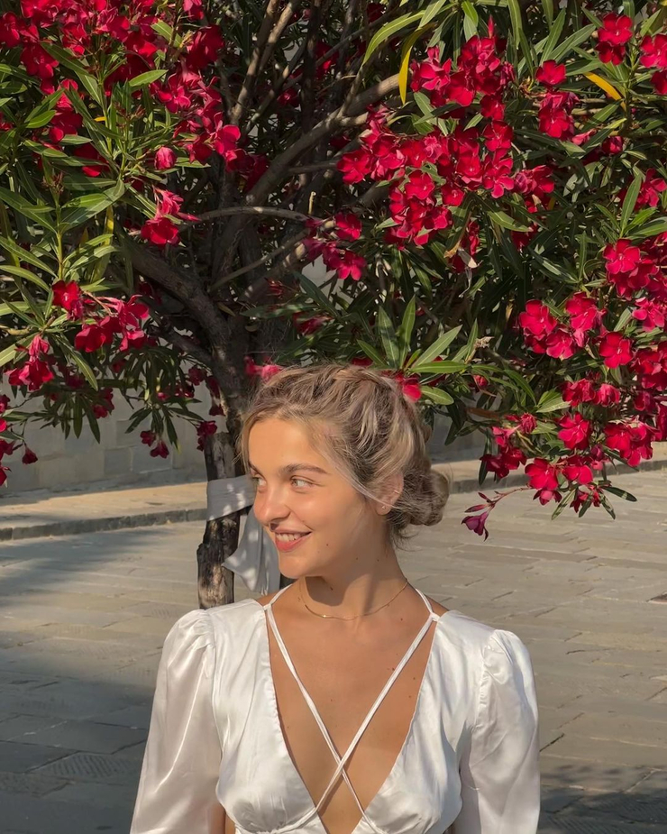 Eliz Chupris picture