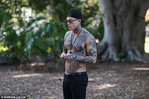 Image of Stephen James (Model)