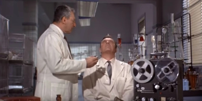 Picture of X: The Man with the X-Ray Eyes