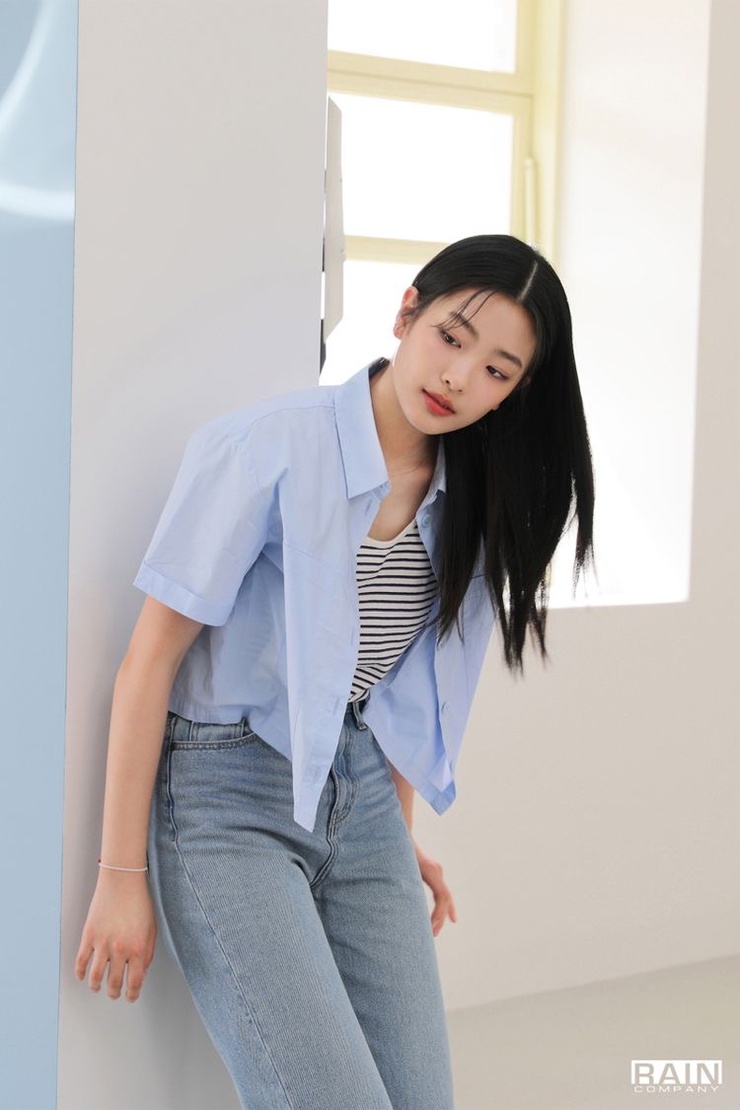 Picture of Oh Ye-ju