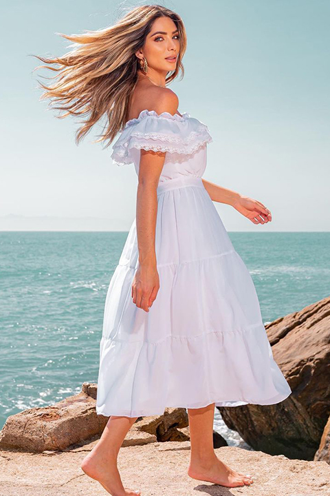 Picture of Debi Boeira