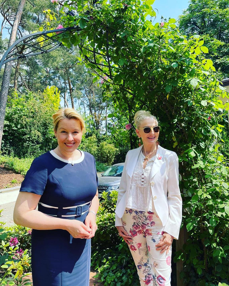 Picture of Désirée Nick