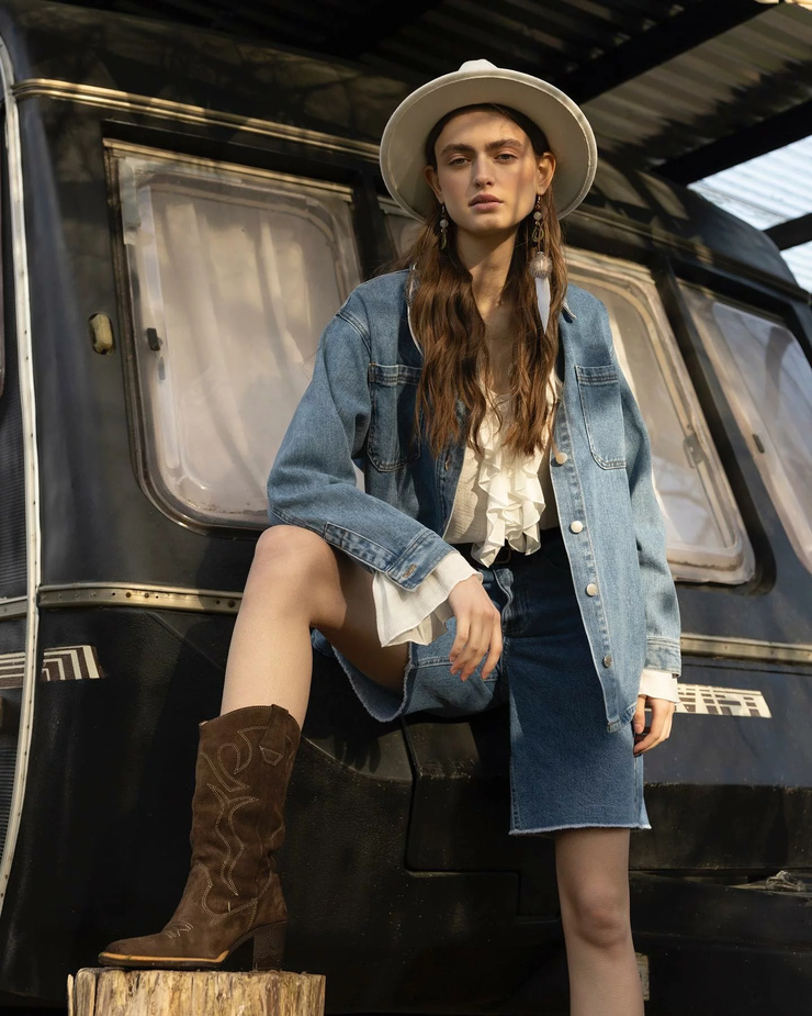 Picture of Eva Of model