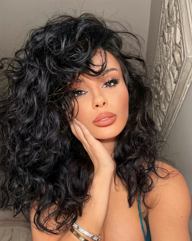 Picture of Andela Simac